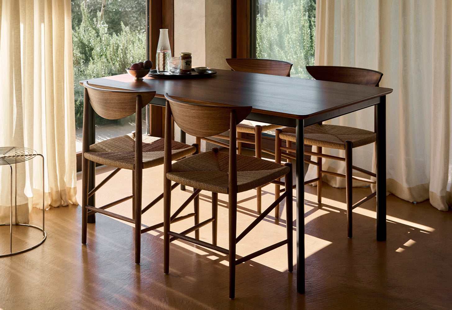 &Tradition Drip Table | Solid Edge | twentytwentyone