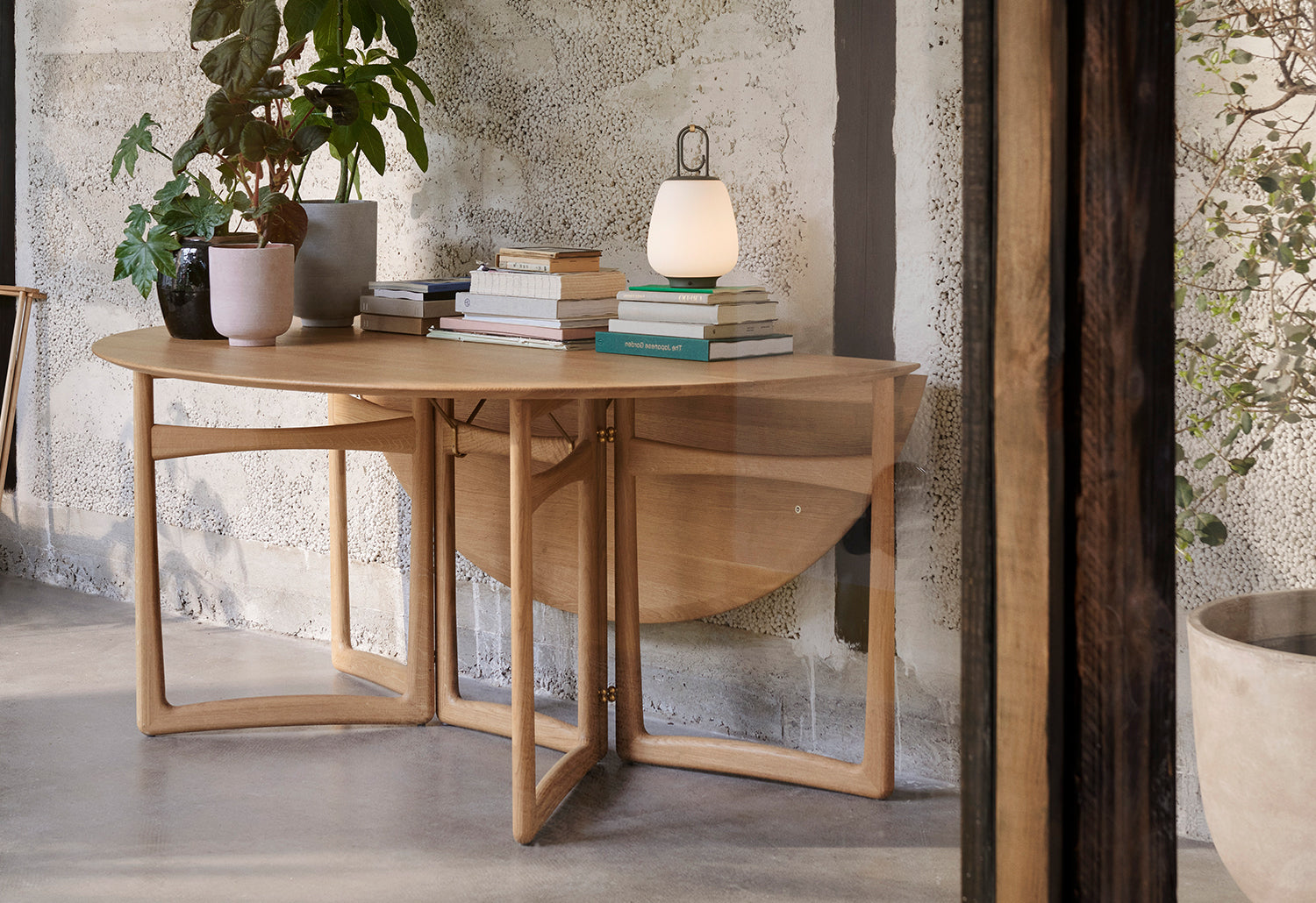 &Tradition Drop Leaf Dining Table HM6 | twentytwentyone
