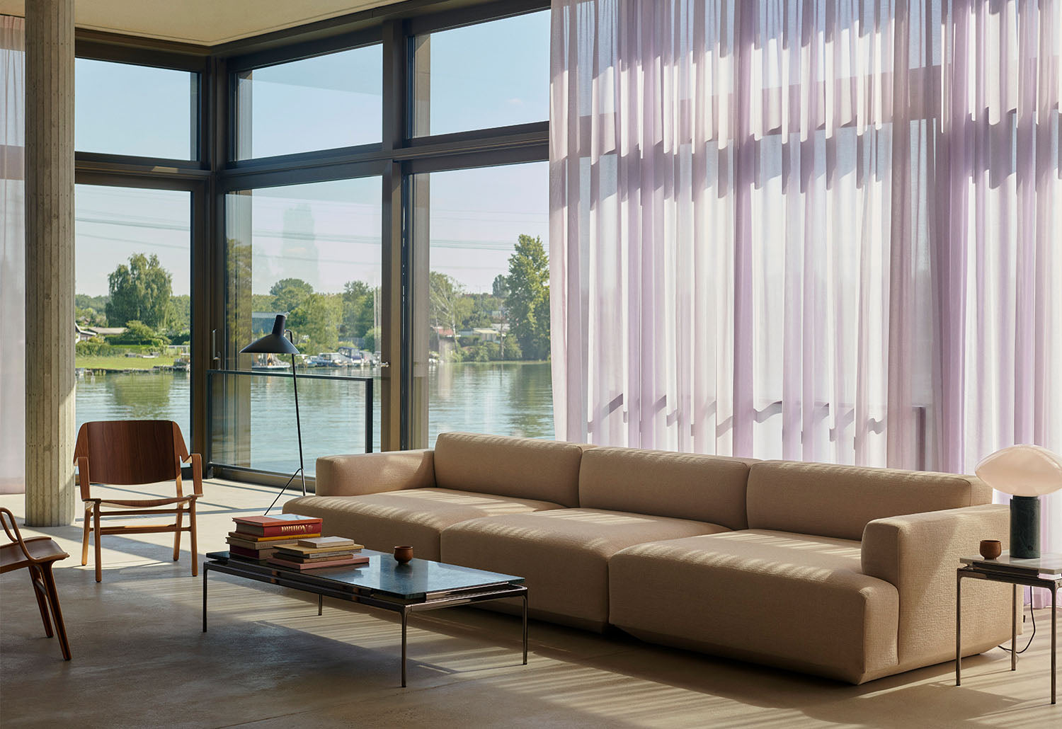 &Tradition AX Chair HM11 | twentytwentyone | Dark stained oak