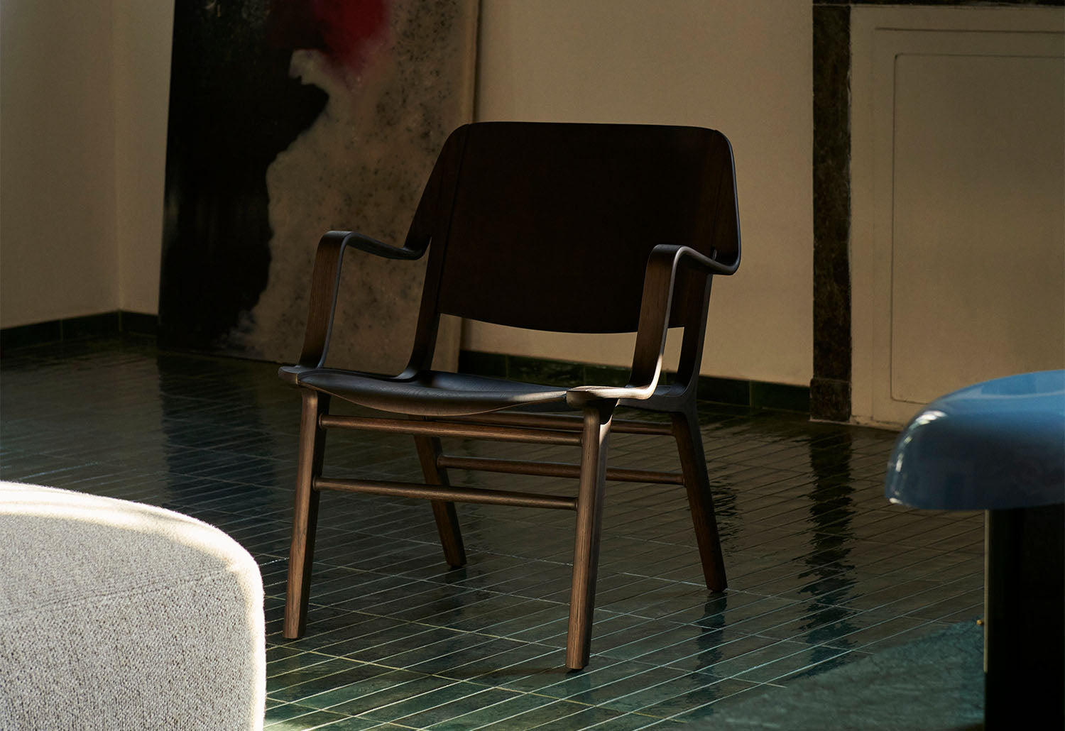 &Tradition AX Chair HM11 | twentytwentyone | Dark stained oak