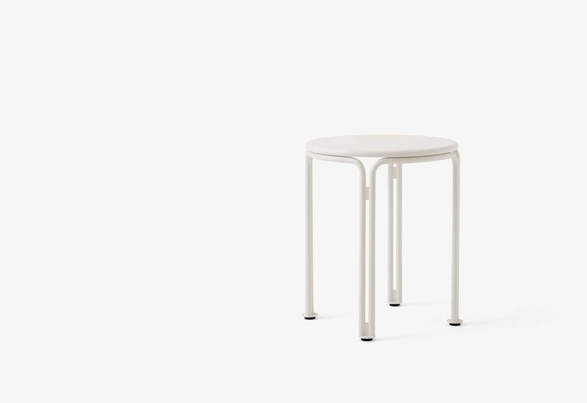 &tradition Thorvald Side Table | twentytwentyone