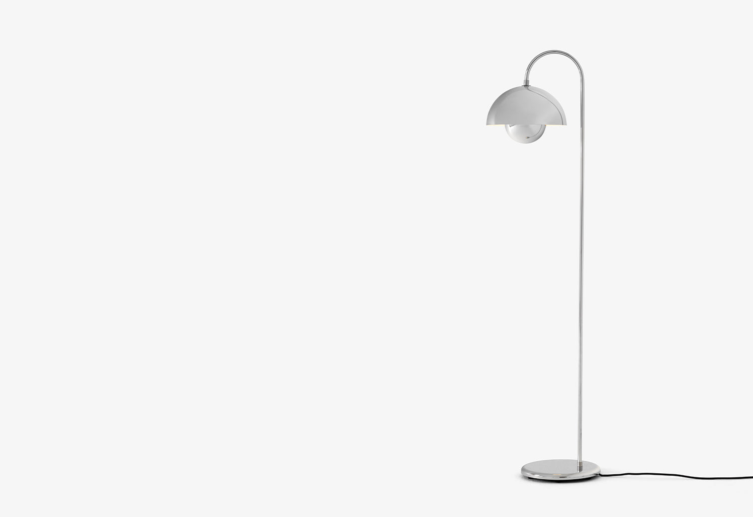 &Tradition Flowerpot Floor Lamp | VP12 | twentytwentyone | Chrome ...