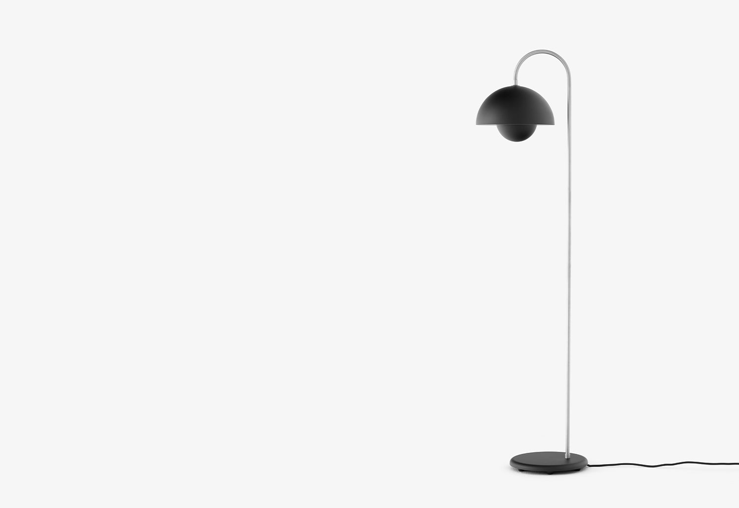 &Tradition Flowerpot Floor Lamp | VP12 | twentytwentyone | Chrome ...