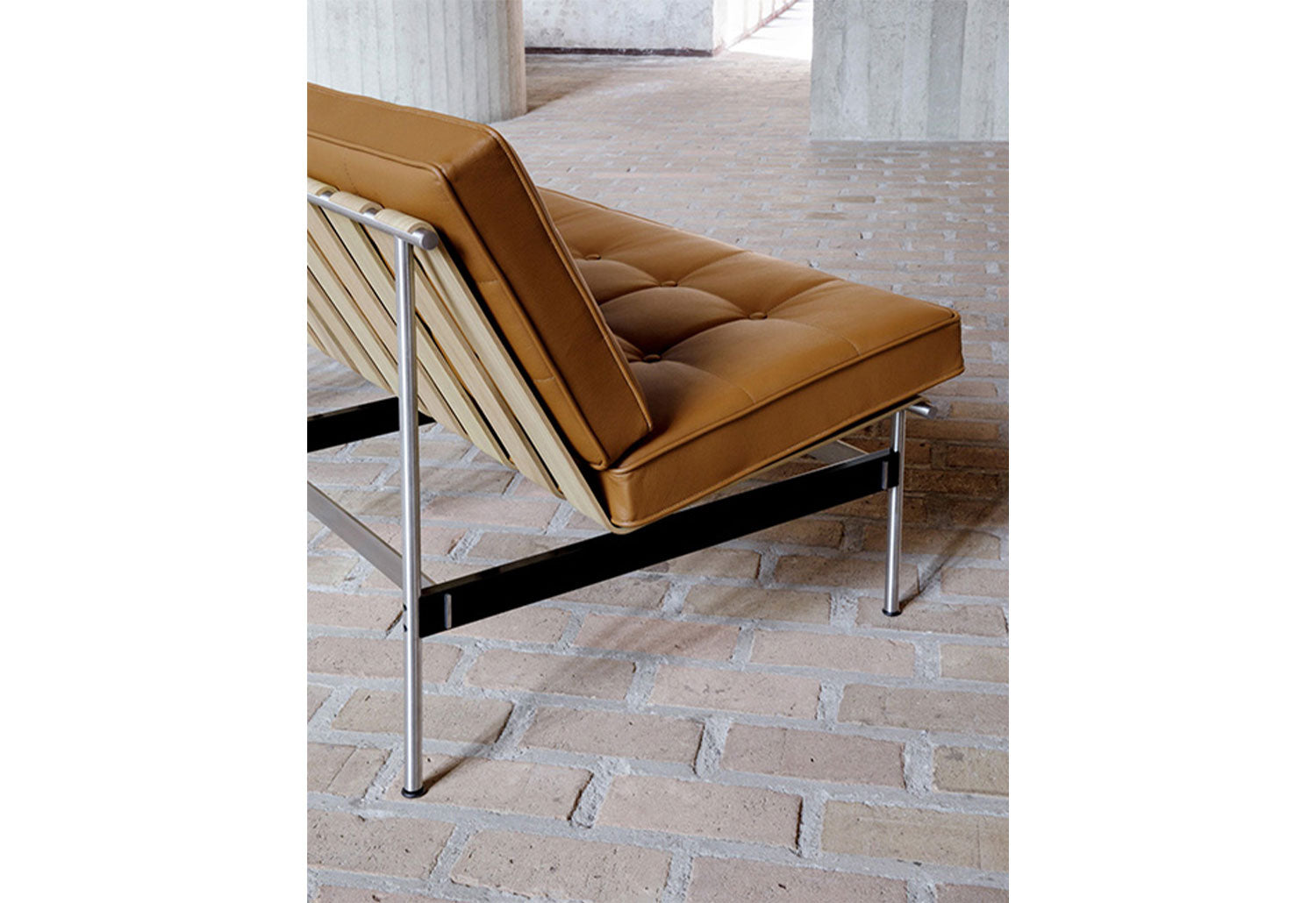 Artifort F416 Armchair | twentytwentyone