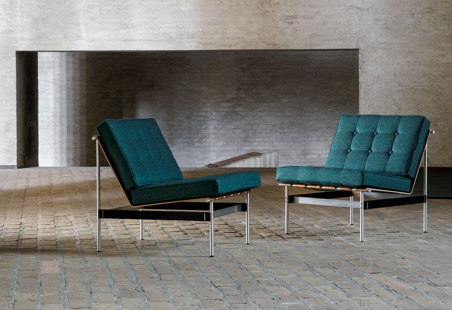 Artifort F416 Armchair | twentytwentyone