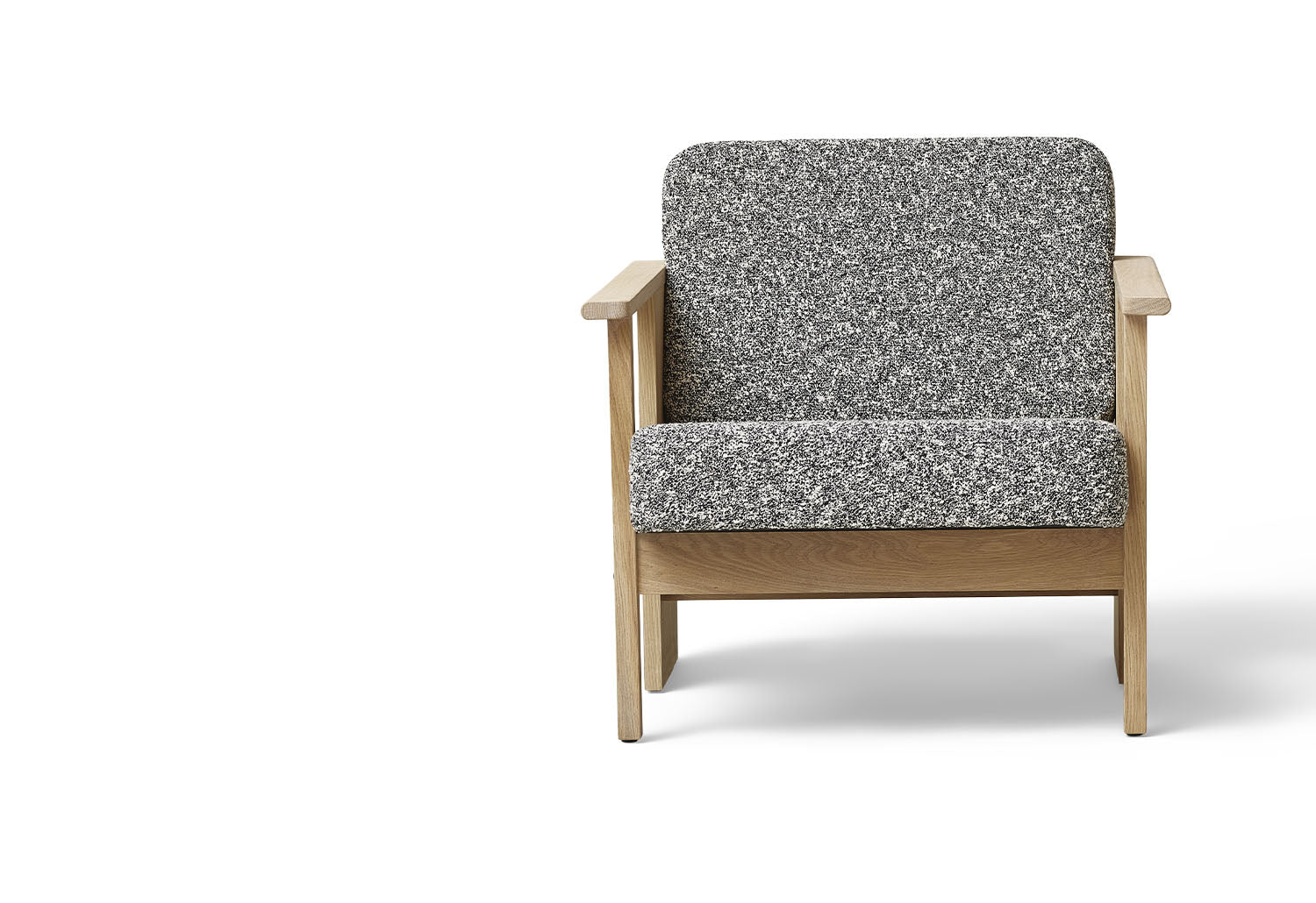 Form & Refine Block Lounge Chair | twentytwentyone | Natural oiled ...