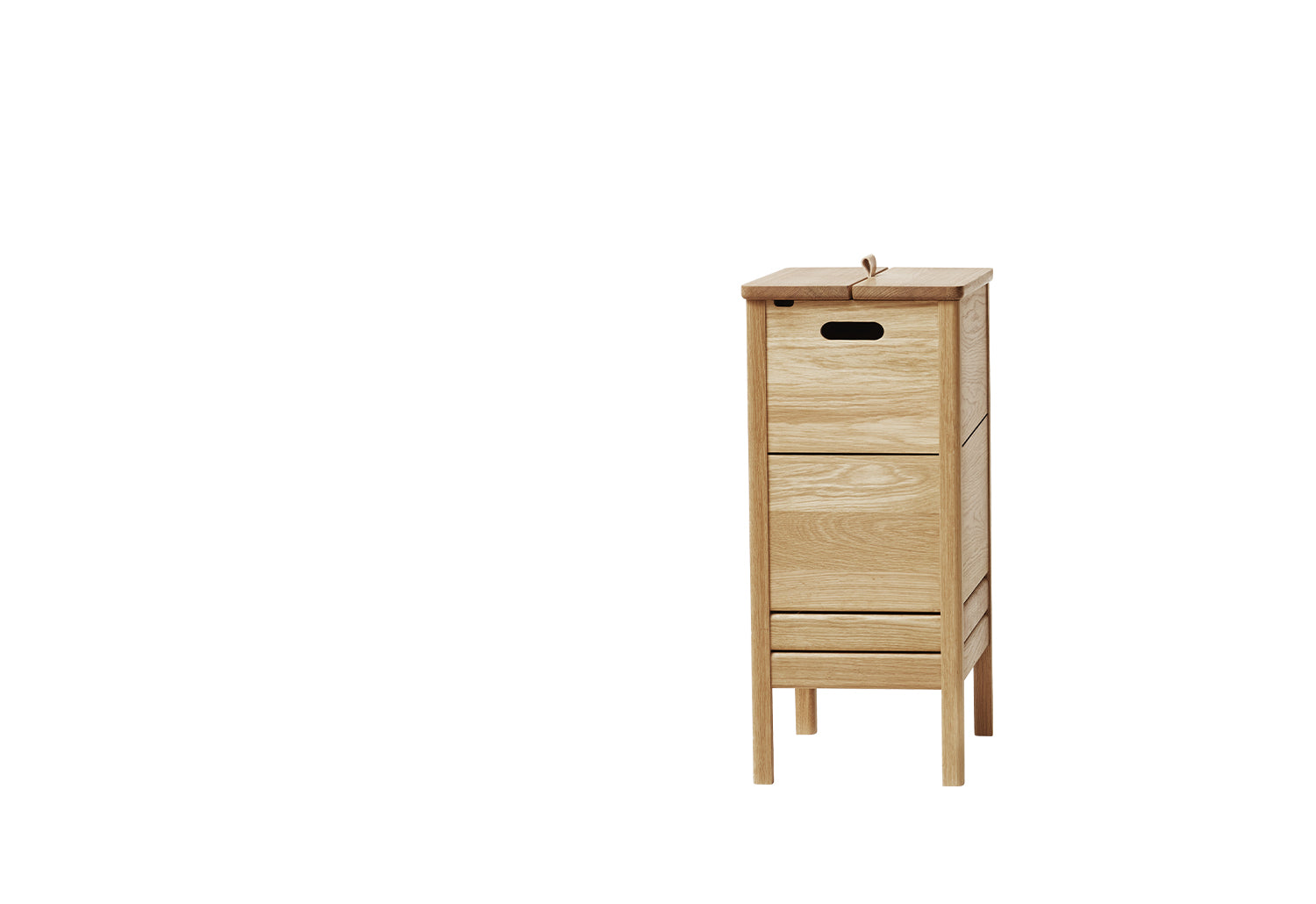 Form & Refine A Line Laundry Box | twentytwentyone | White oiled - Oak