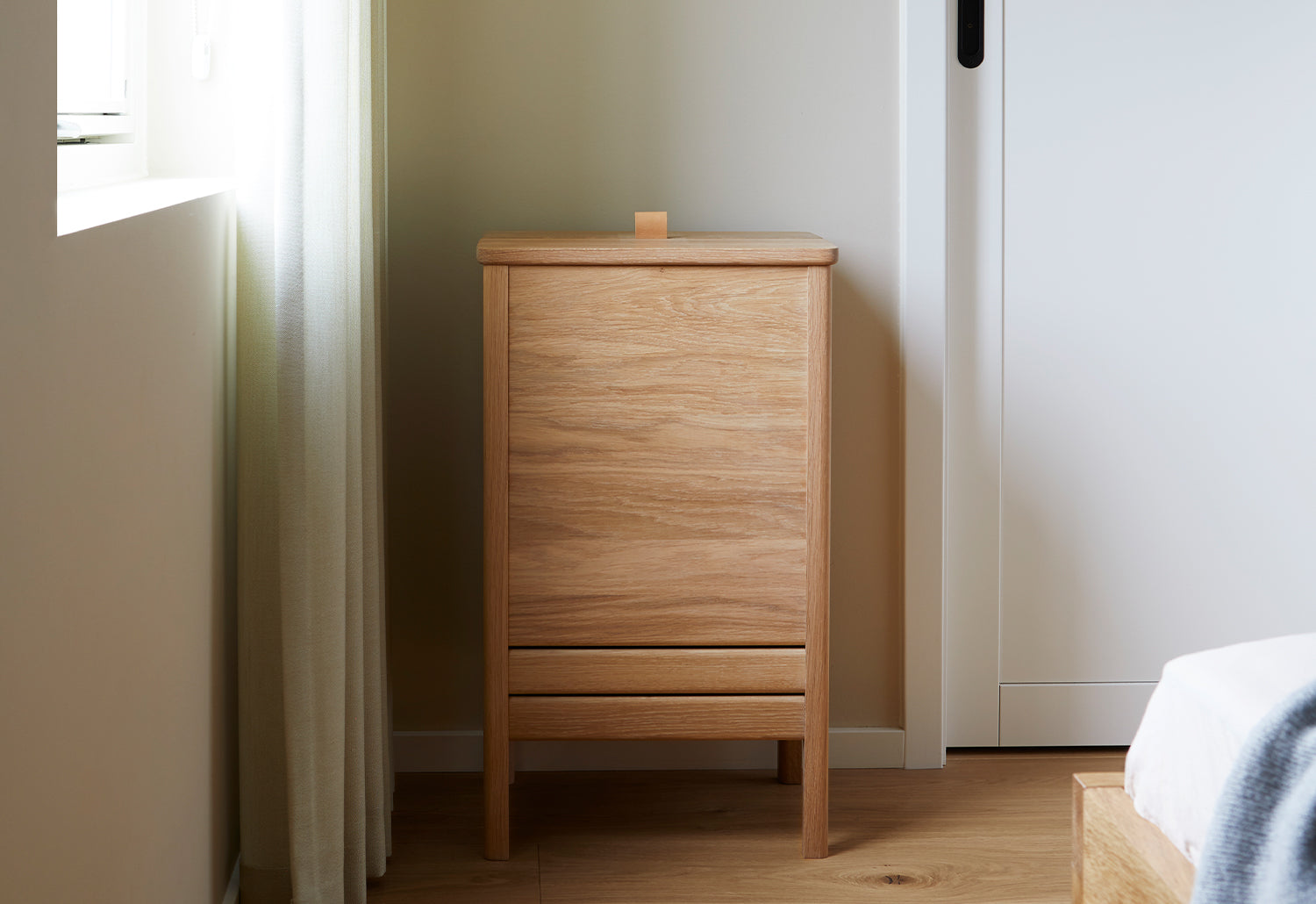 Form & Refine A Line Laundry Box | twentytwentyone | White oiled - Oak