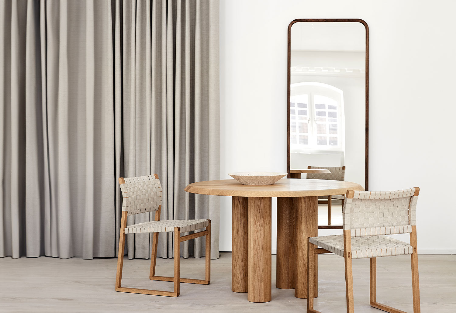 Fredericia Silhouette Mirror | Rectangle | twentytwentyone