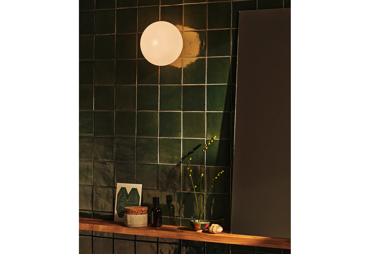 Hand & Eye Melina Wall | twentytwentyone