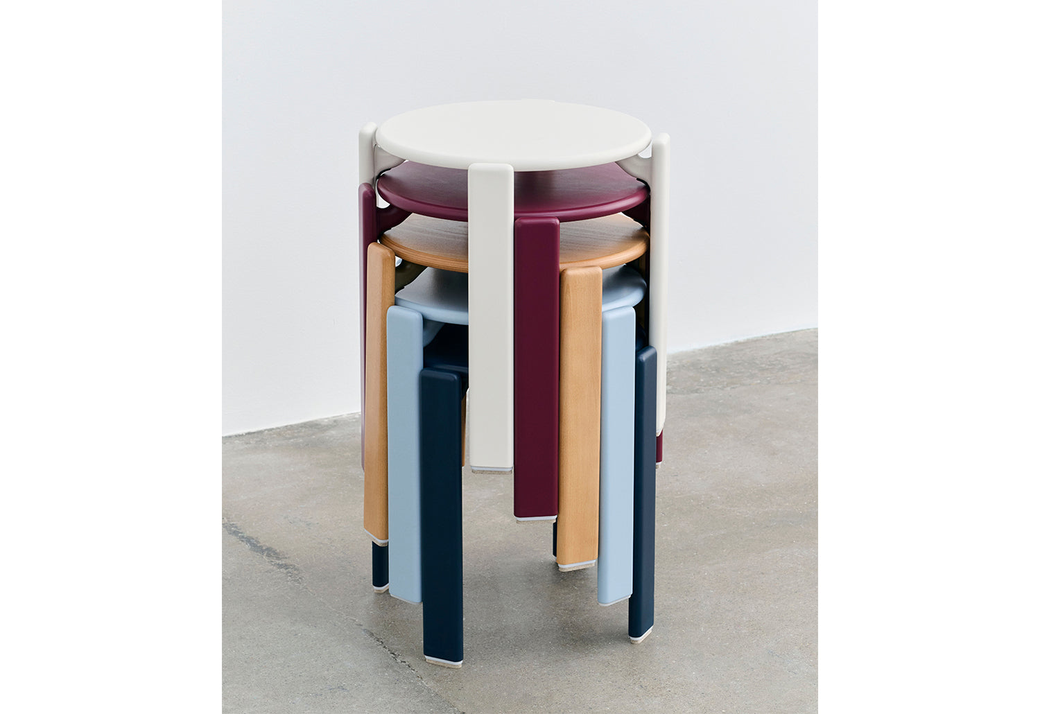HAY Rey Stool | twentytwentyone | Deep blue beech - Finish