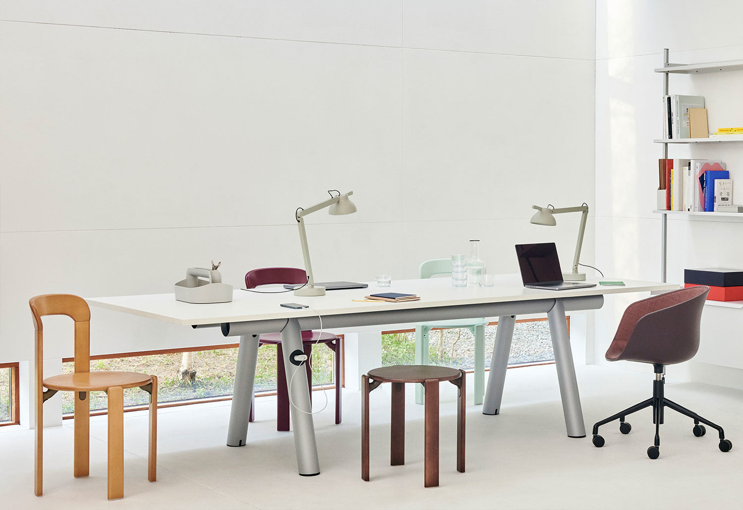 HAY Rey Stool | twentytwentyone | Deep blue beech - Finish