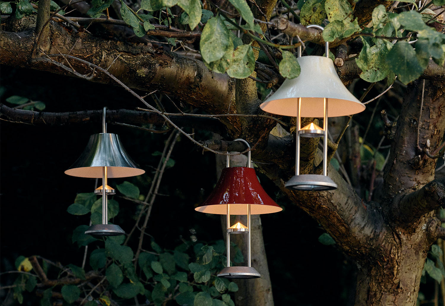 HAY Mousqueton Portable Lamp | twentytwentyone