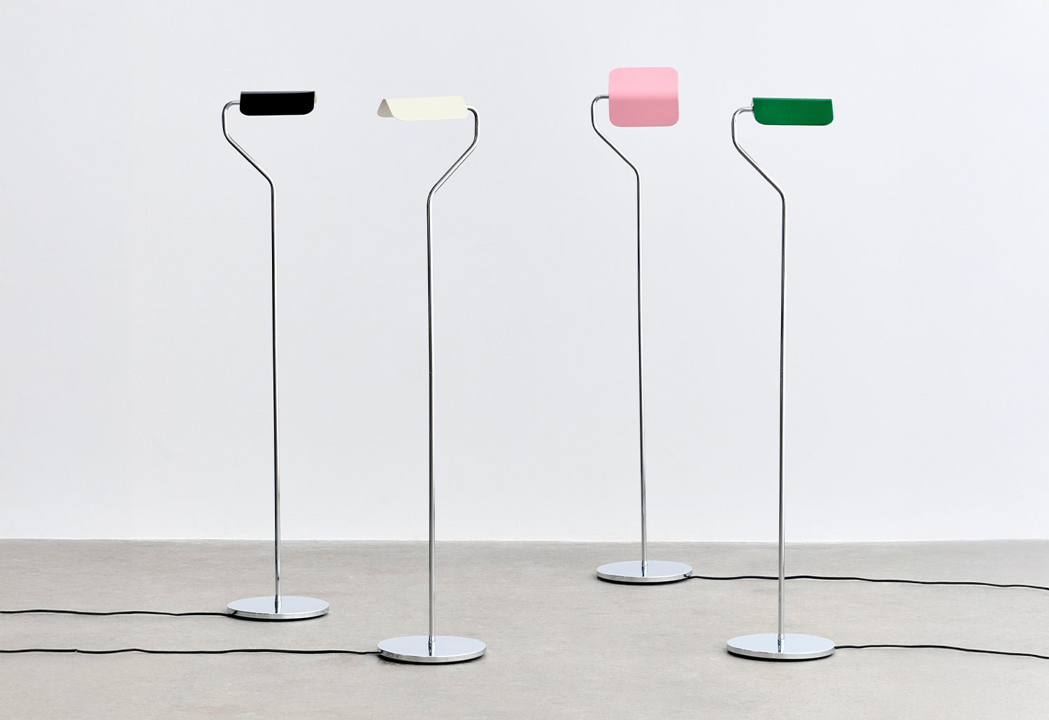 HAY Apex Floor Lamp | twentytwentyone | Oyster White - Colour