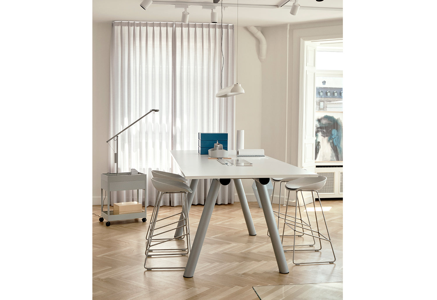 HAY Boa Table | Medium | twentytwentyone