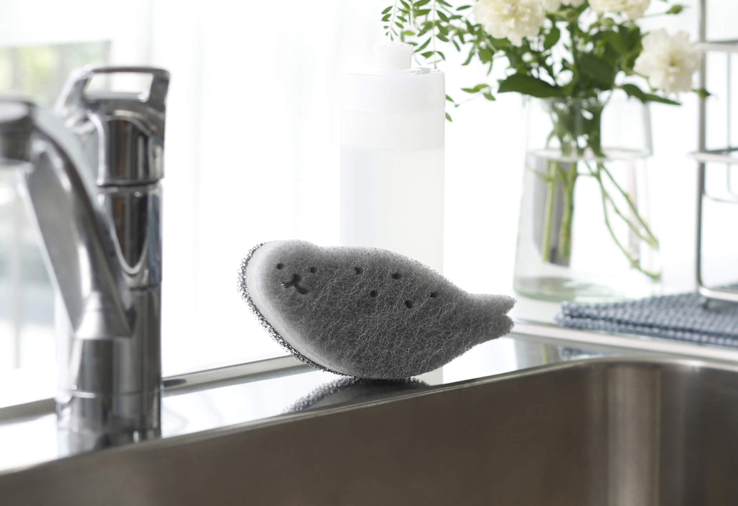 Marna Seal Kitchen Sponge | twentytwentyone | Default Title