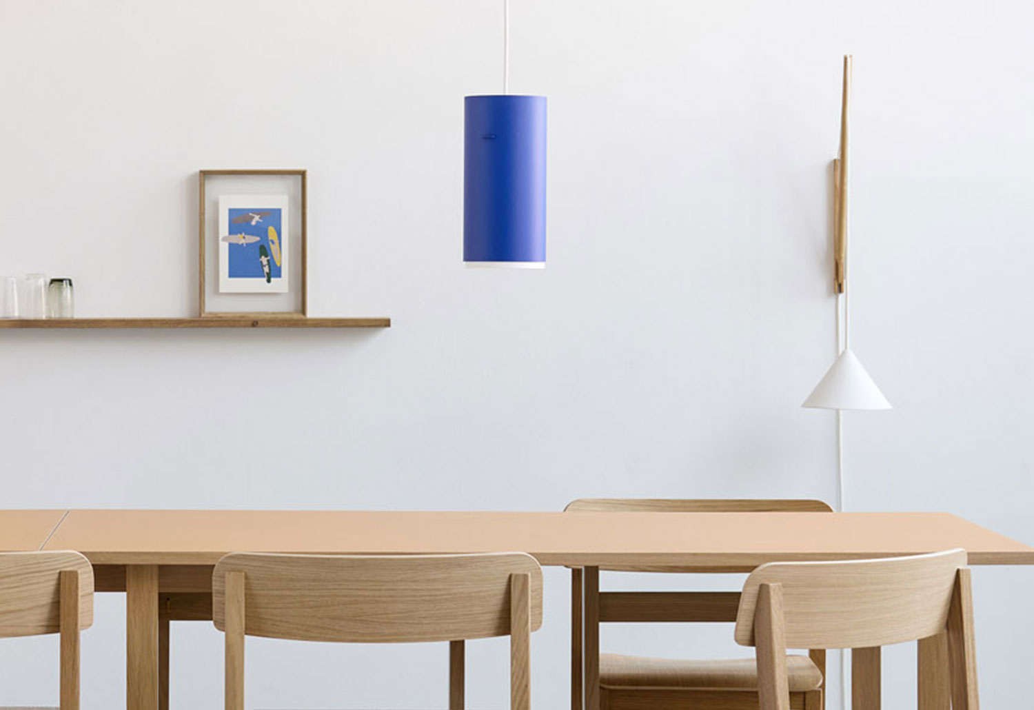 MOEBE Suspended Wall Lamp | twentytwentyone | Oak - Oak