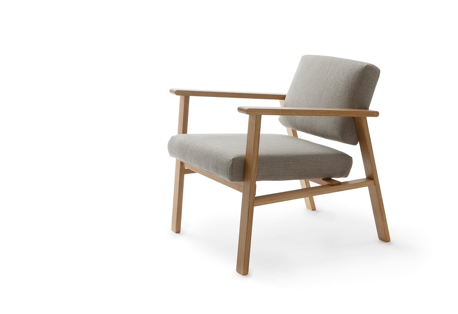 Nikari Archetyp Lounge Chair | twentytwentyone