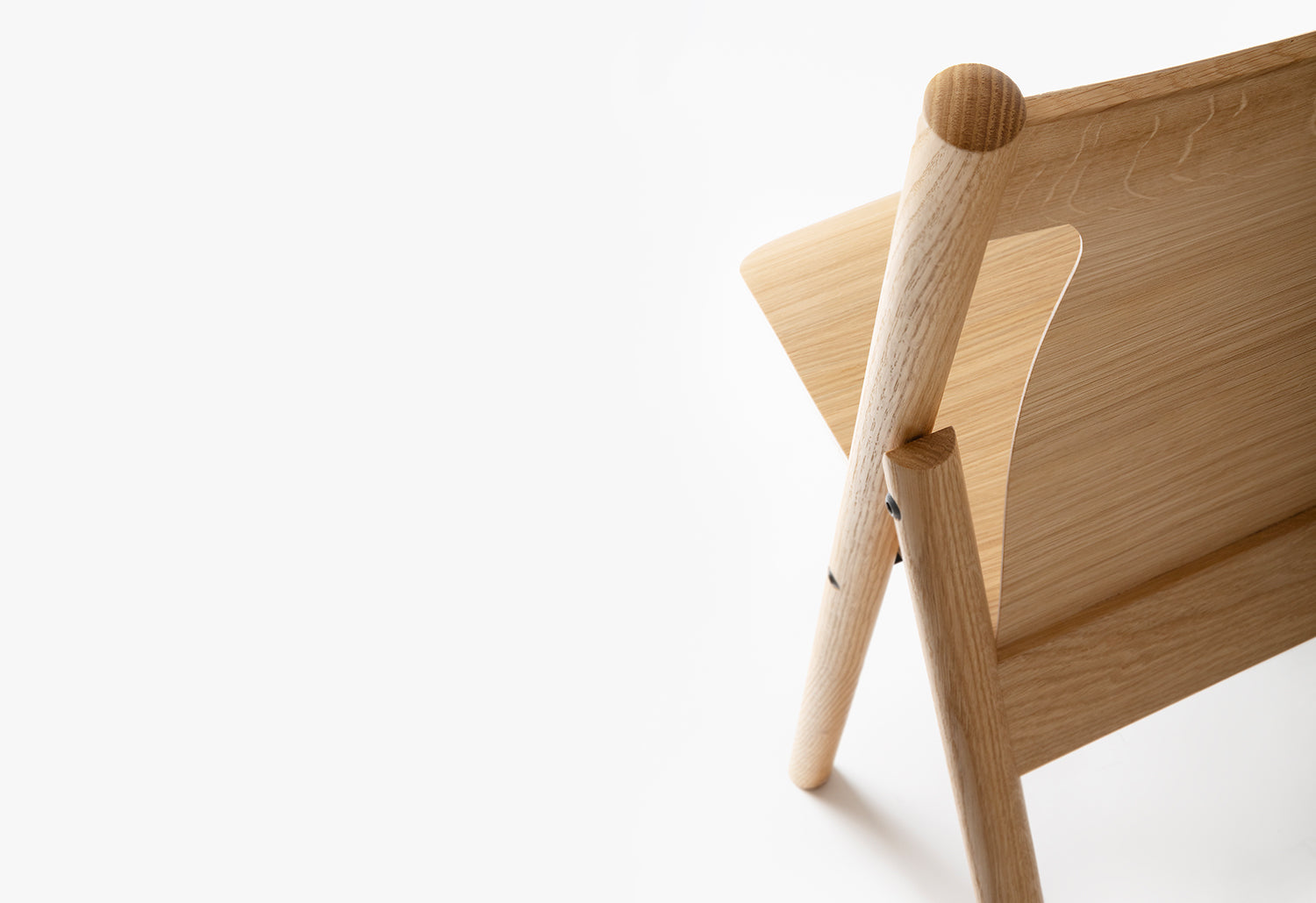 Nikari Faneeri Folding Chair | twentytwentyone | Default Title
