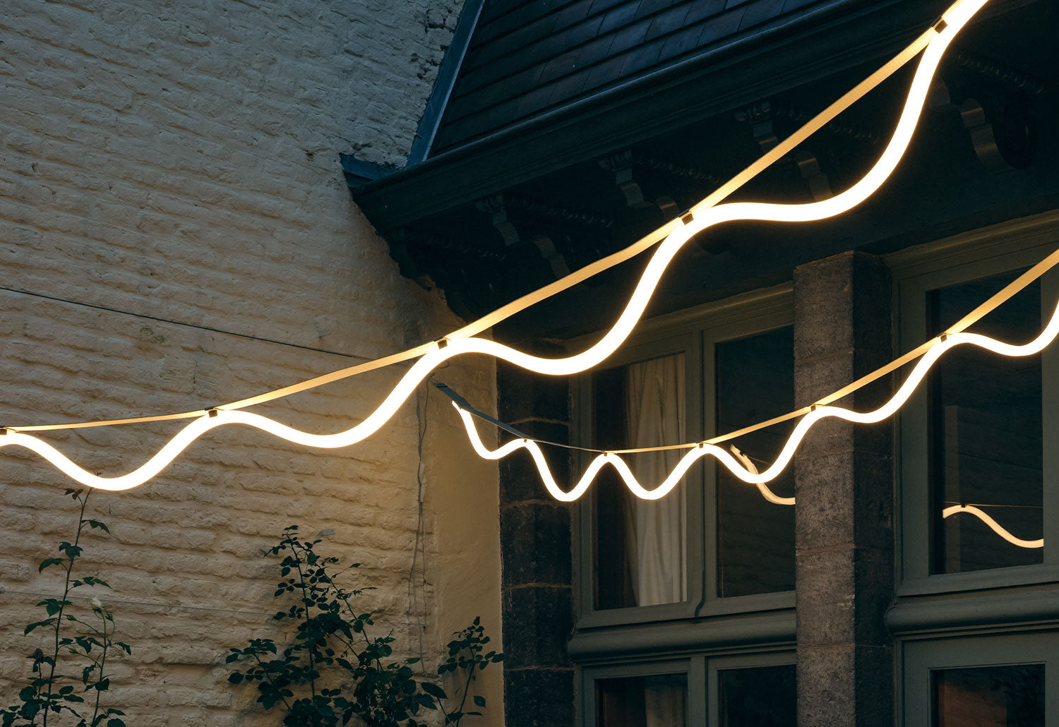 Petite Friture Spline Light | twentytwentyone | Beige Blue