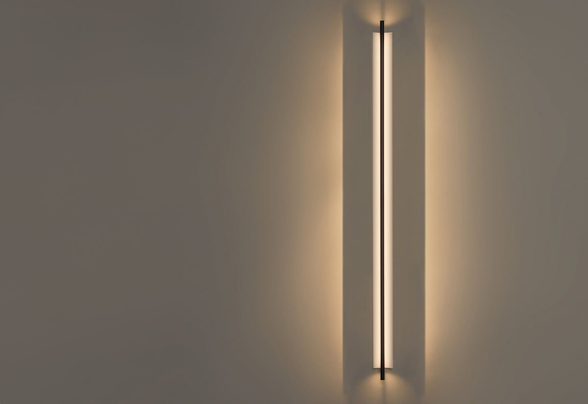 Santa + Cole Lámina 165 wall light | twentytwentyone