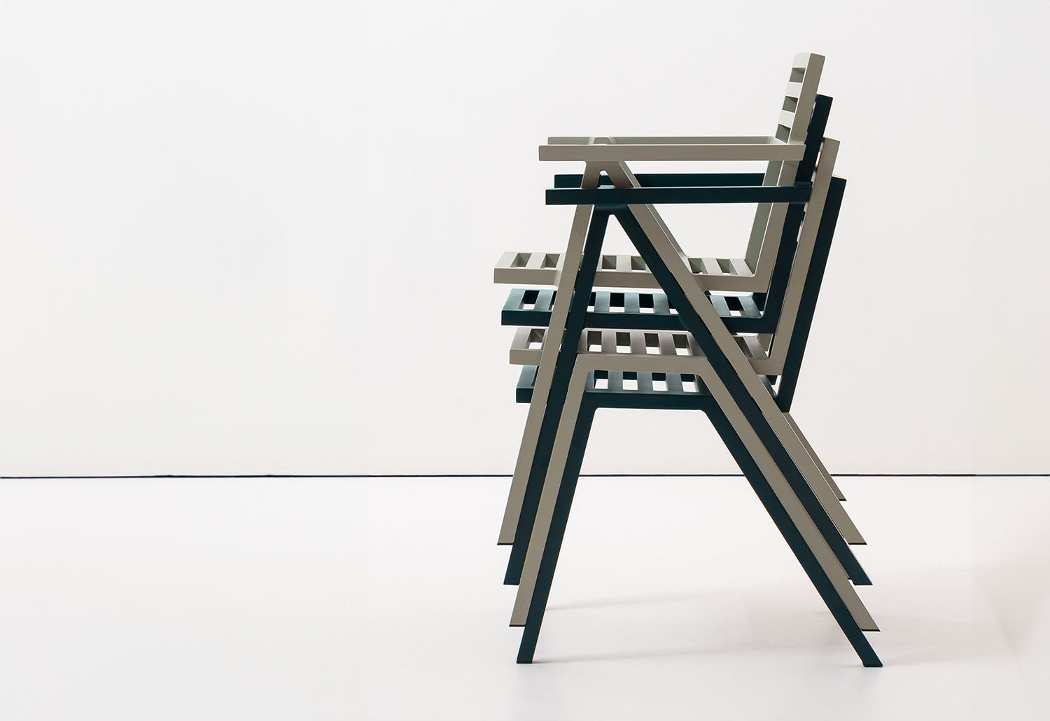 Nine 19 Outdoors Stacking Armchair | twentytwentyone