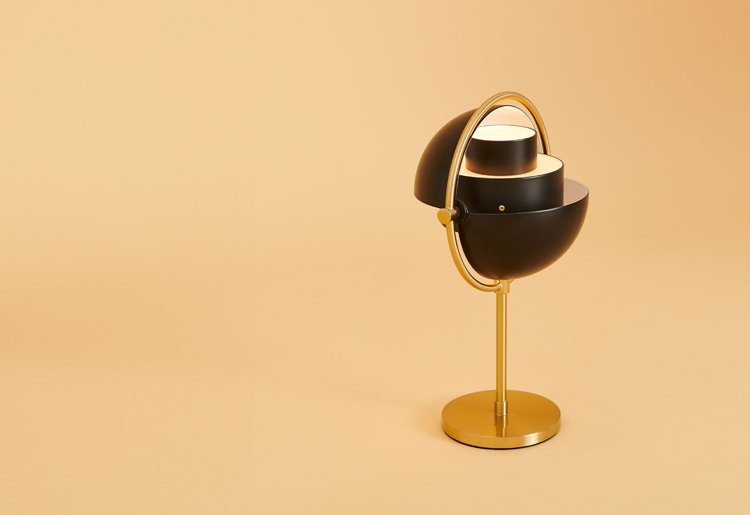 Gubi Multi-Lite Portable Lamp | twentytwentyone
