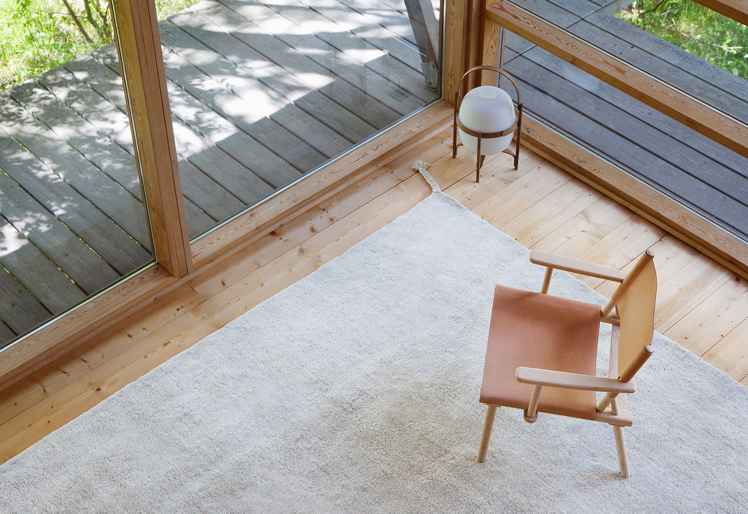 Nikari December Lounge Chair | twentytwentyone