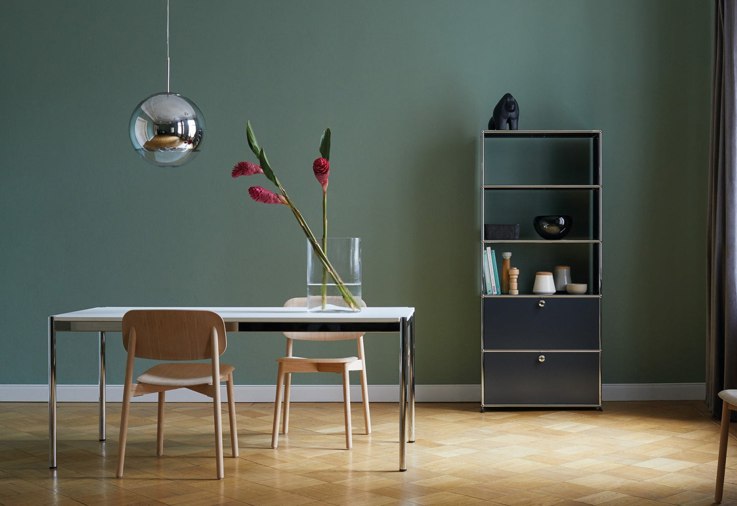 USM Haller M24 Shelf | twentytwentyone | Pure White - Colour