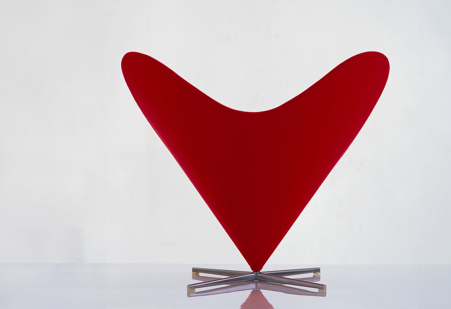 Vitra Heart Cone Chair | twentytwentyone | Tonus Grass Green - Fabric F100