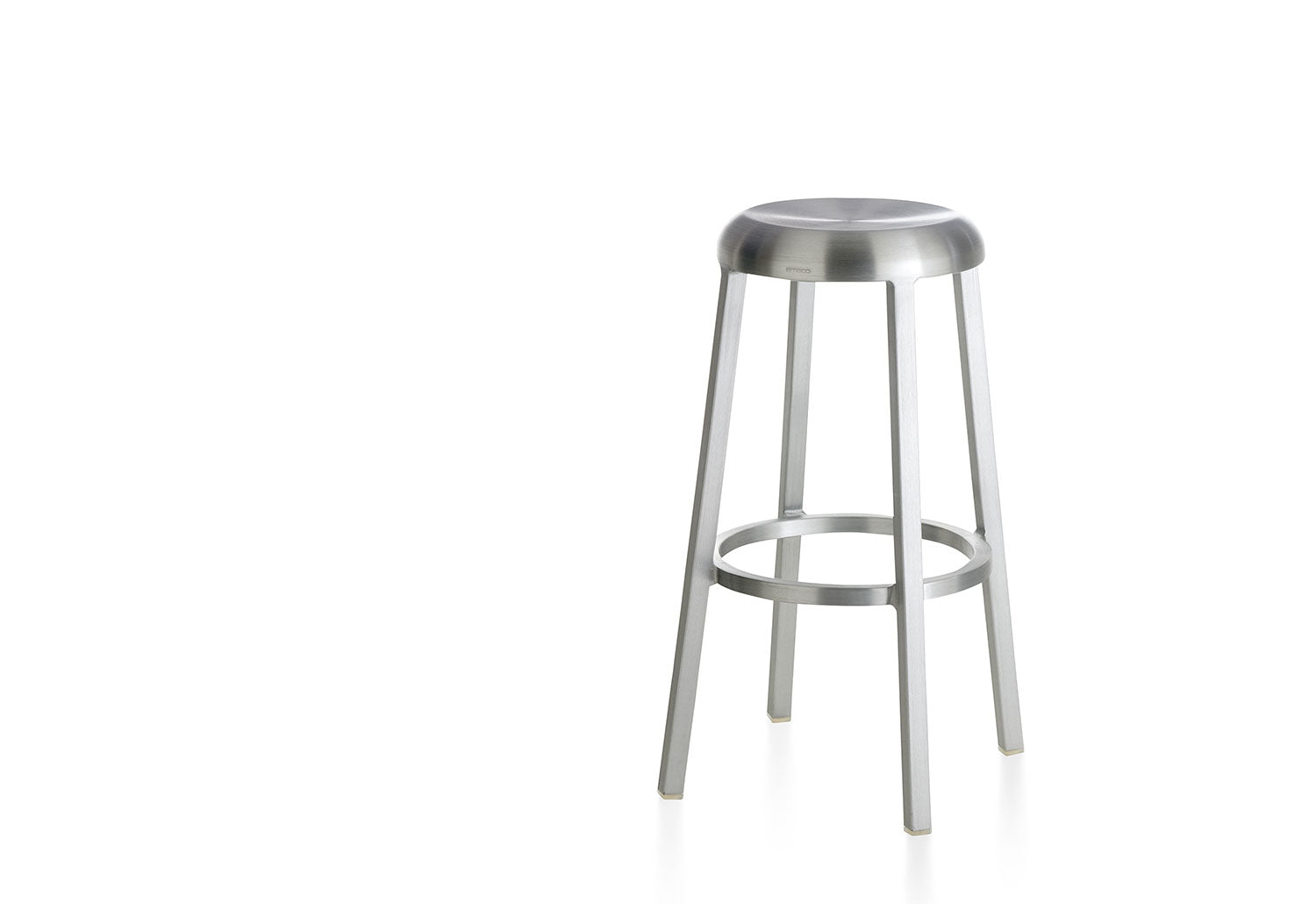 Emeco Za Outdoor Bar Stool | twentytwentyone | Dark grey