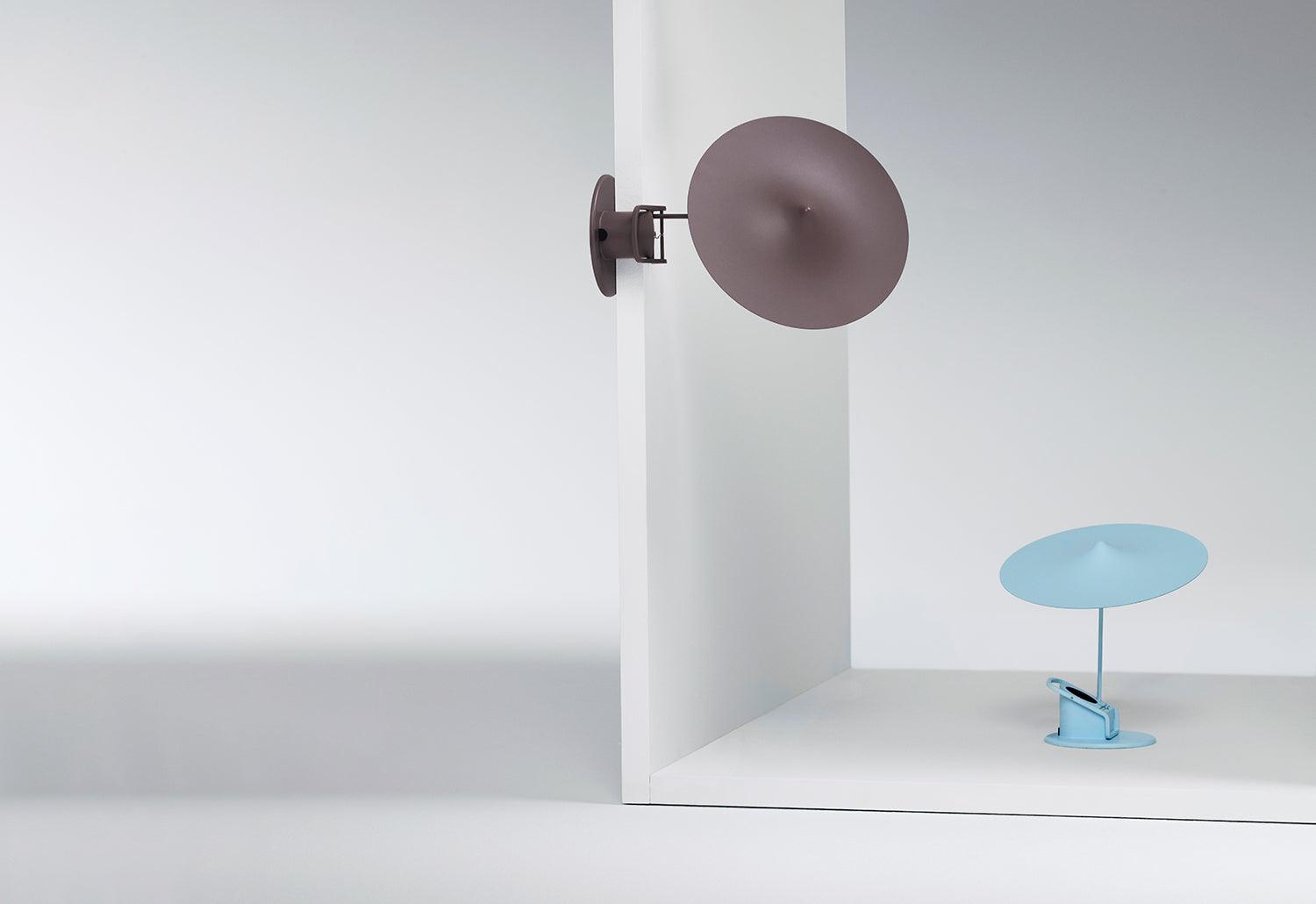 Wastberg w153 Ile Table Lamp | twentytwentyone | Poppy red - Colour