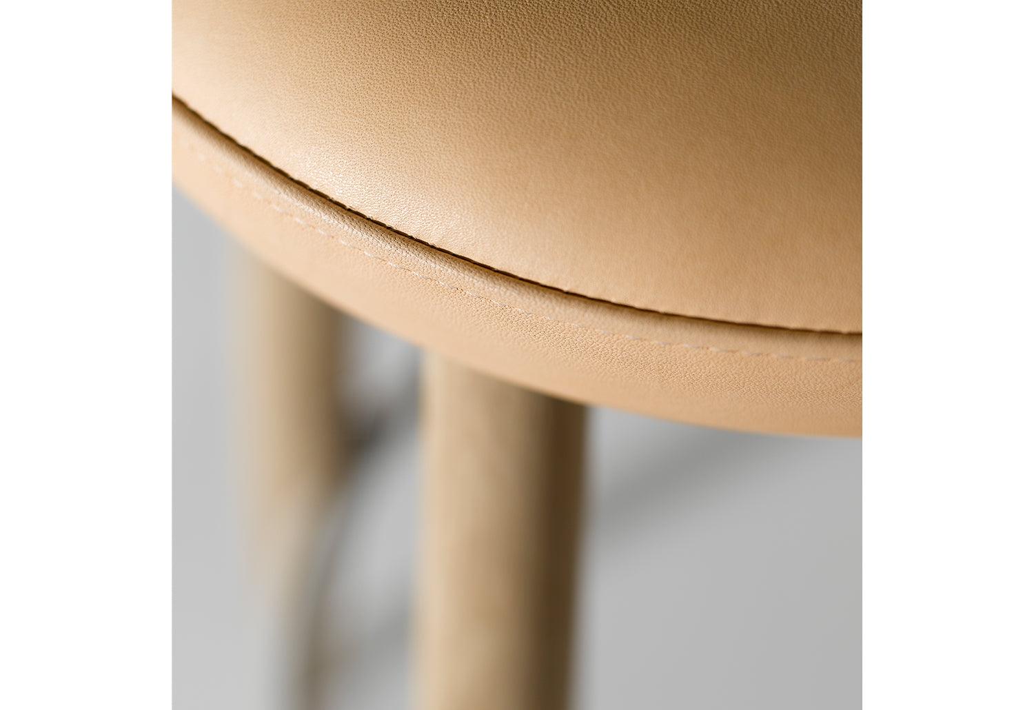 Carl Hansen & Søn CH56/58 Bar Stool | twentytwentyone