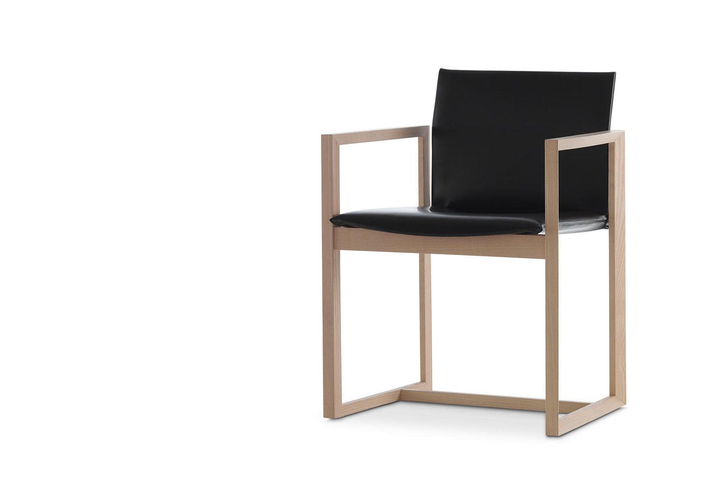 Cassina 184 Eve Dining Chair | twentytwentyone
