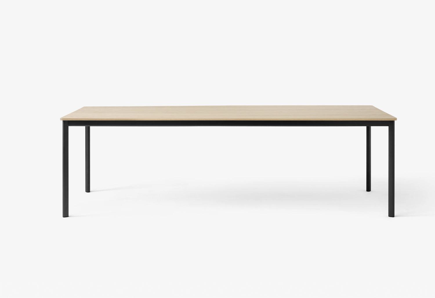 &Tradition Drip Table | twentytwentyone