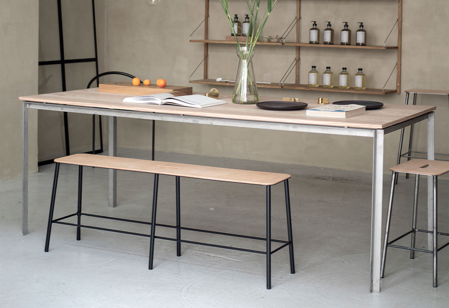FRAMA Adam Bench | twentytwentyone