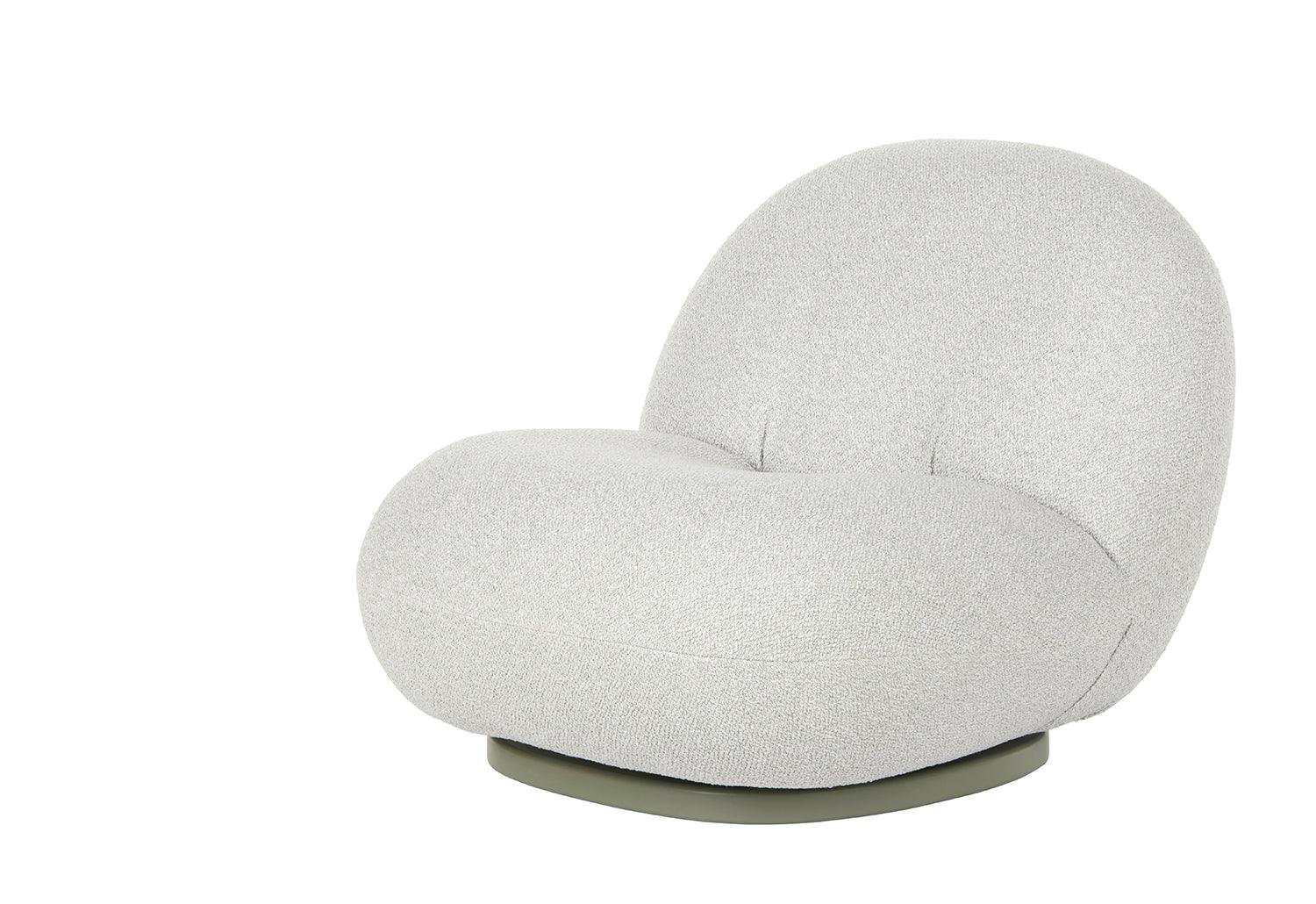 Gubi Pacha Outdoor Lounge Chair | twentytwentyone