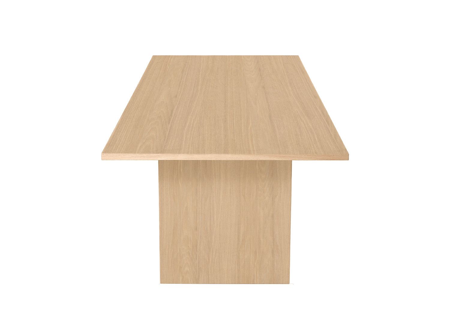 Gubi Private Dining Table | twentytwentyone