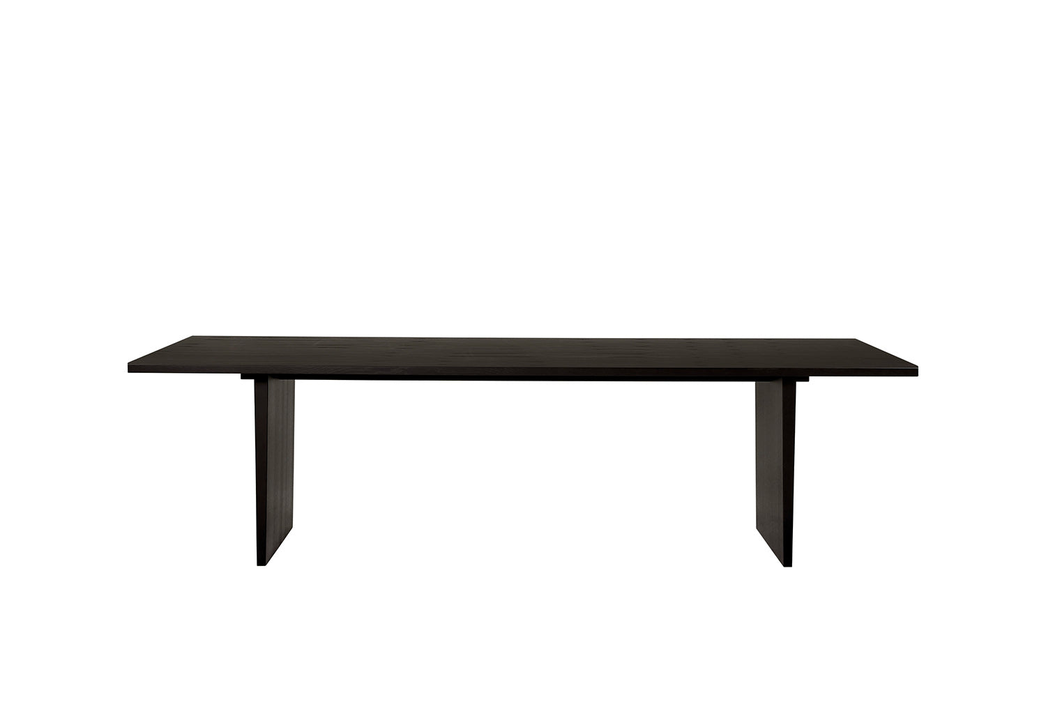 Gubi Private Dining Table | twentytwentyone