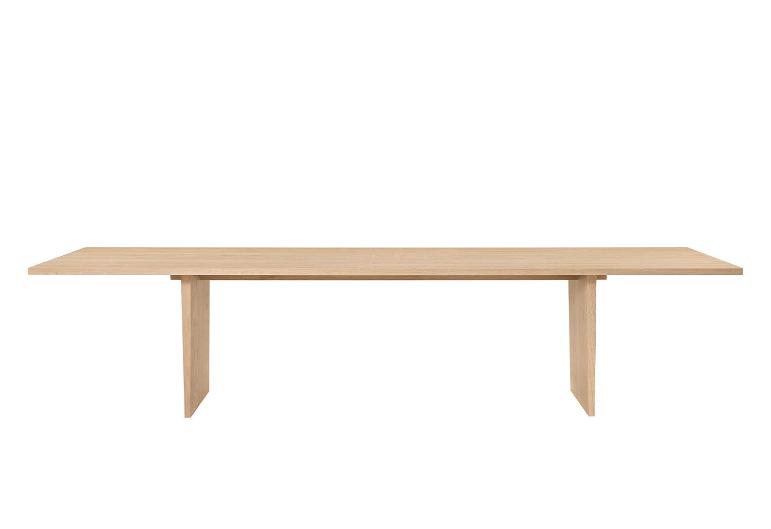 Gubi Private Dining Table | twentytwentyone