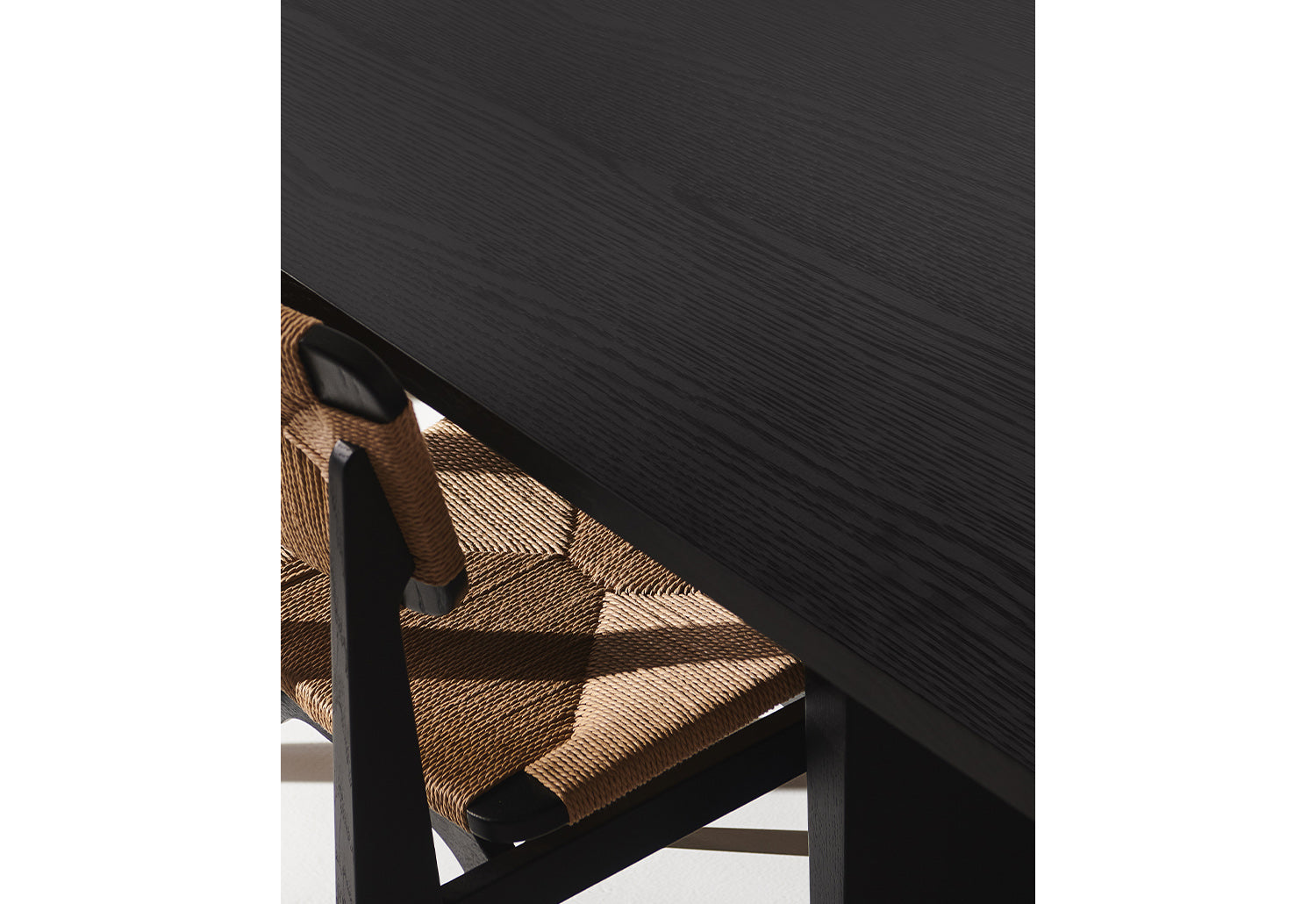 Gubi Private Dining Table | twentytwentyone