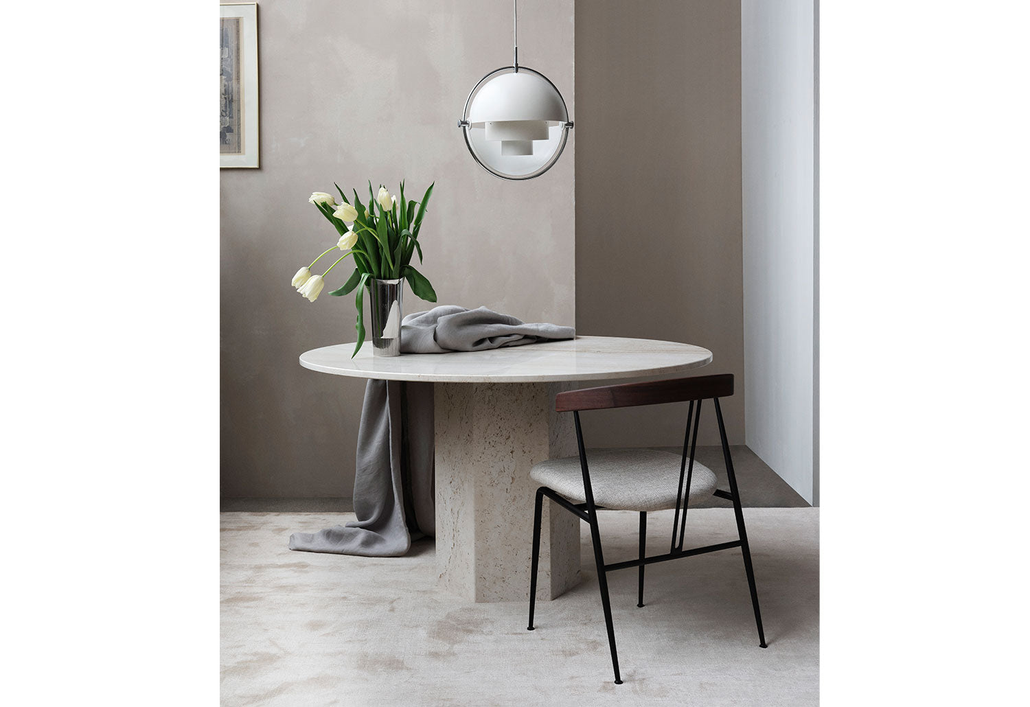 Gubi Violin Chair | Seat Upholstered | twentytwentyone
