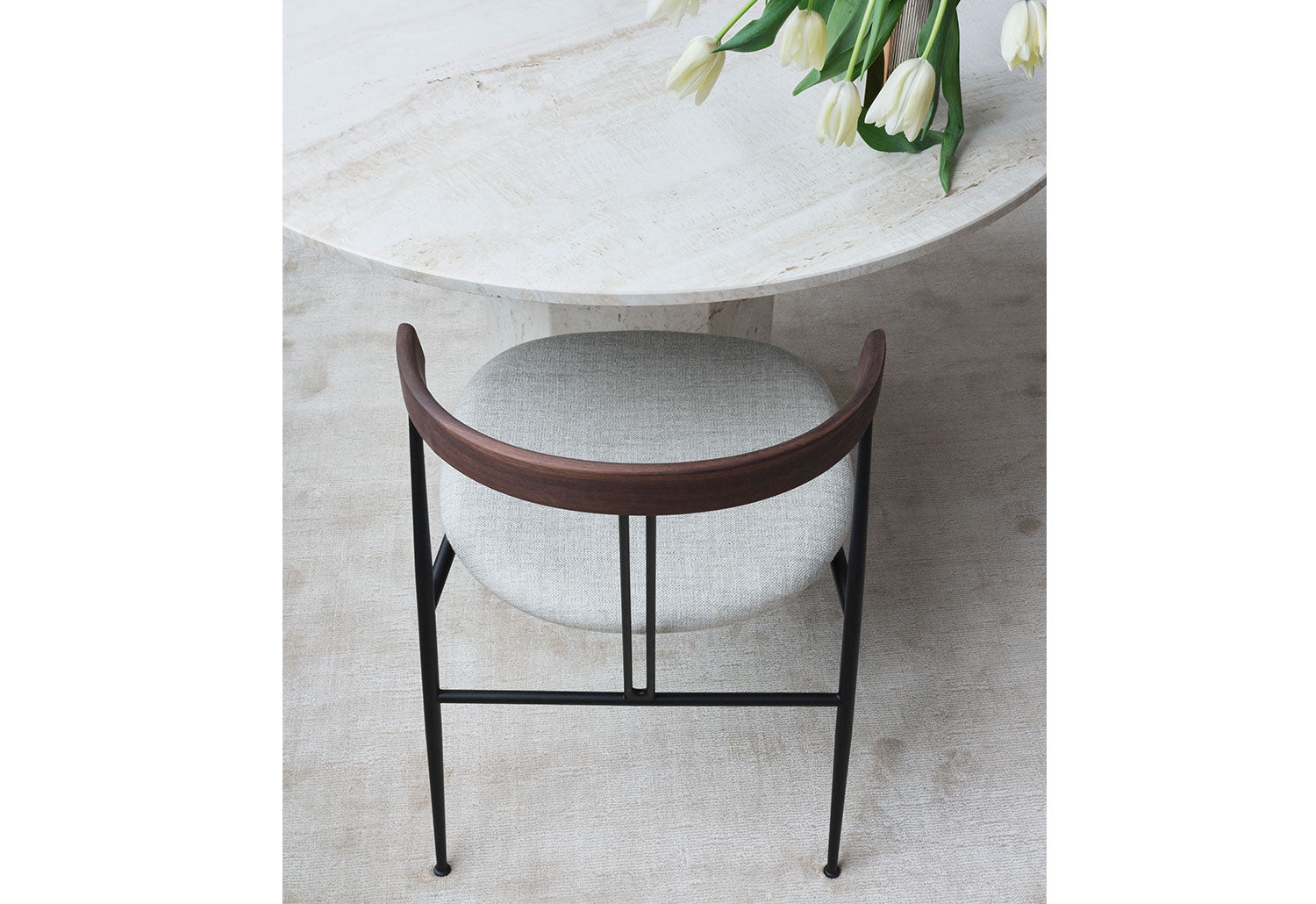 Gubi Violin Chair | Seat Upholstered | twentytwentyone