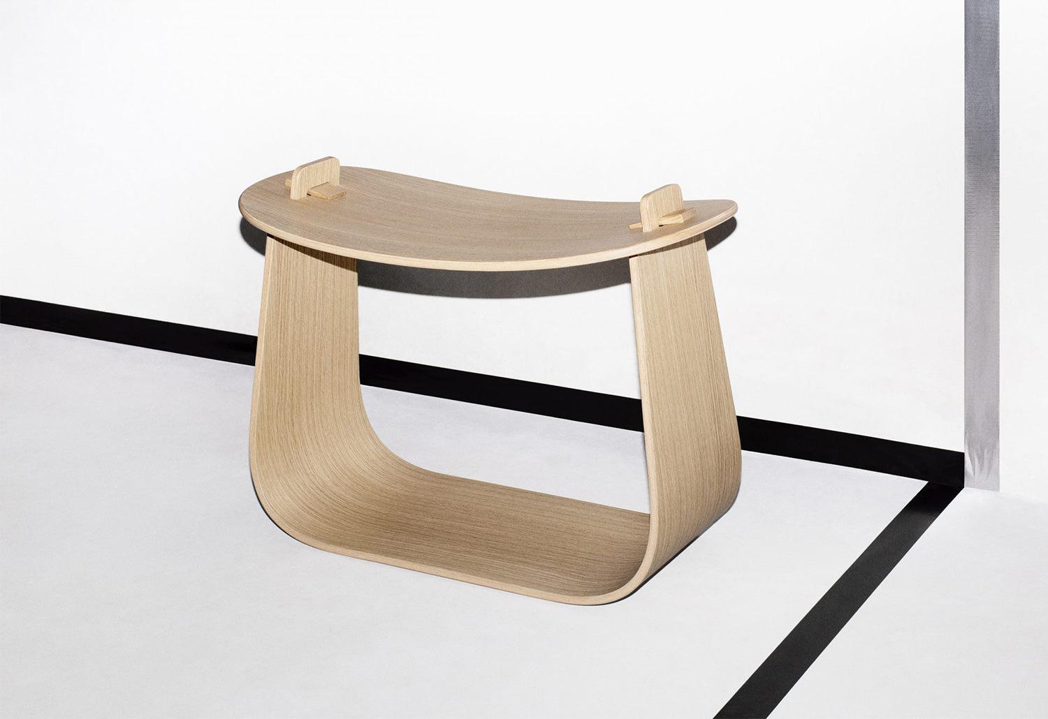 Massproductions Harry Stool | twentytwentyone