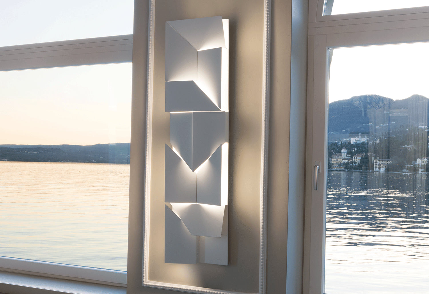 Nemo Lighting Wall Shadows wall light | twentytwentyone