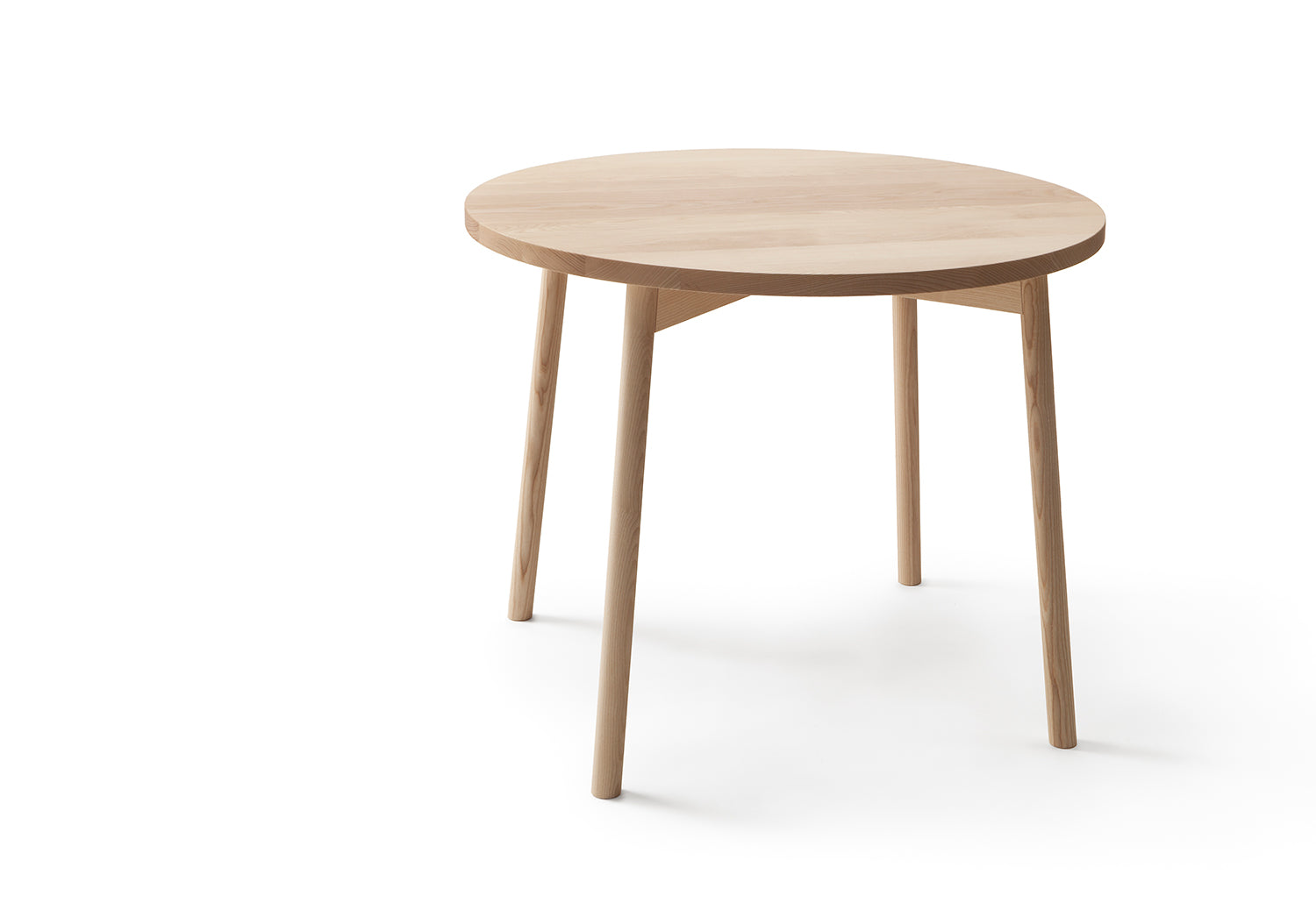 Nikari Skandi Round Table | twentytwentyone
