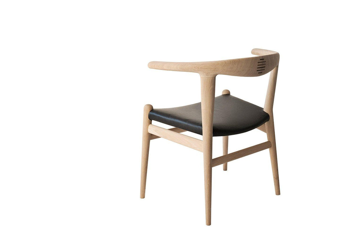 PP Mobler PP518 Bull Chair | twentytwentyone