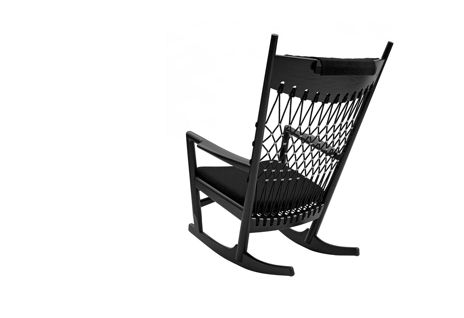 PP Mobler PP124 Rocking Chair | twentytwentyone
