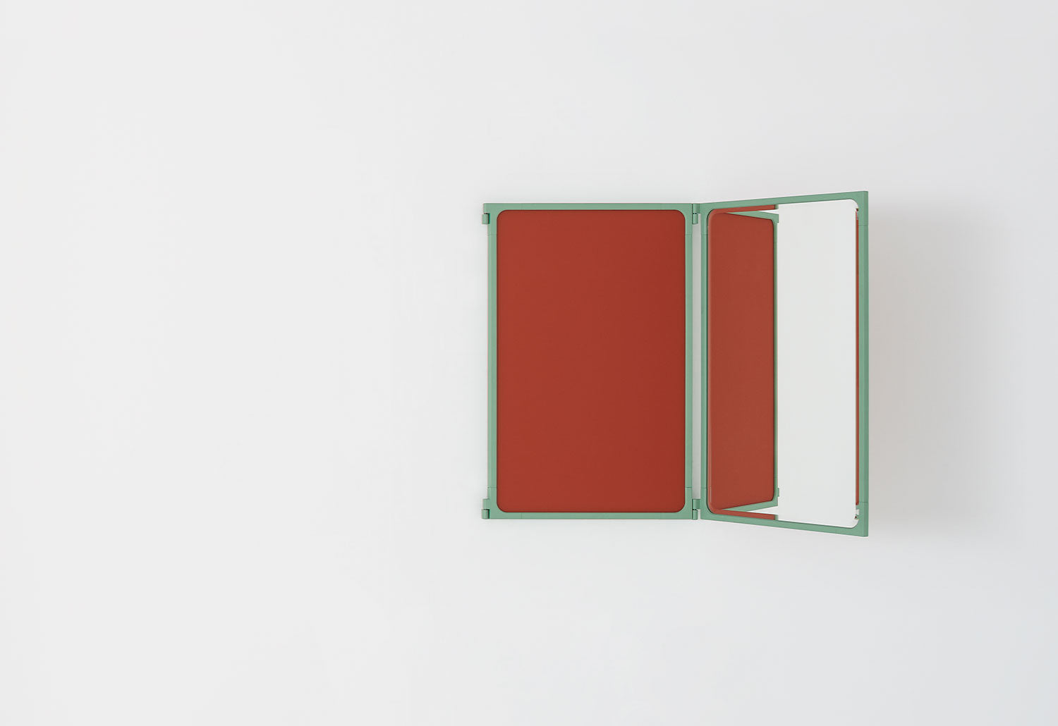 Glas Italia Como Mirror | Three Panel | twentytwentyone