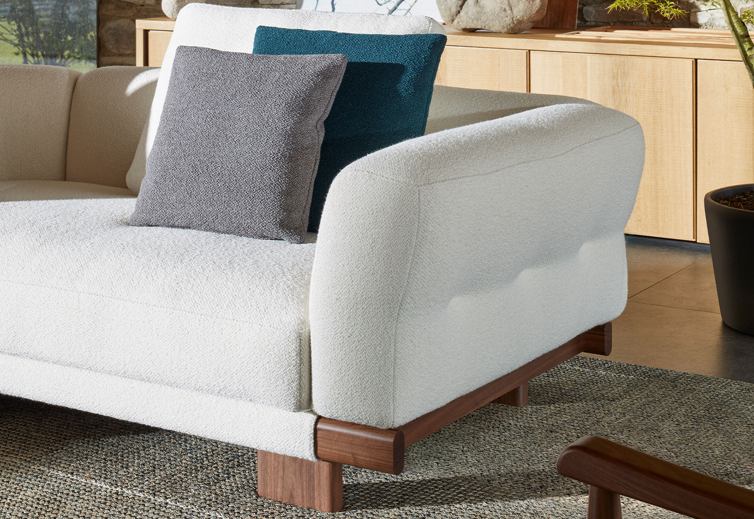 Cassina Sengu 556 L-Shape Sofa | twentytwentyone